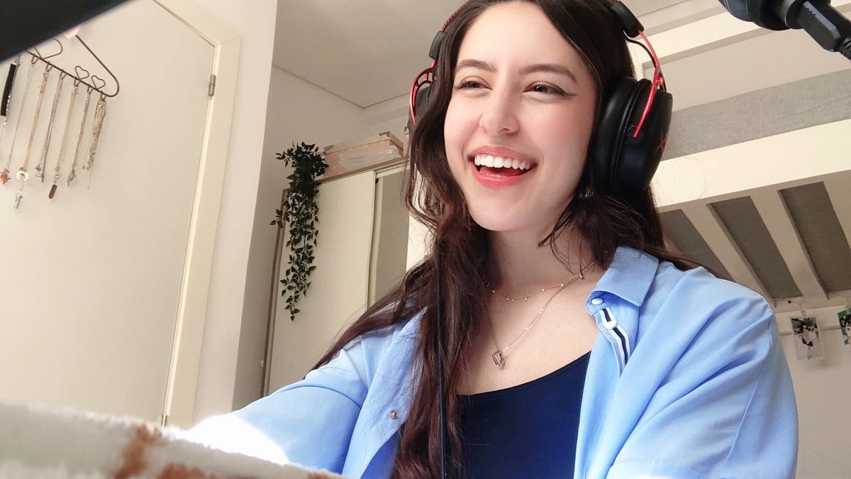 Streamer pega vizinho roubando sua casa em live; veja vídeo - Millenium