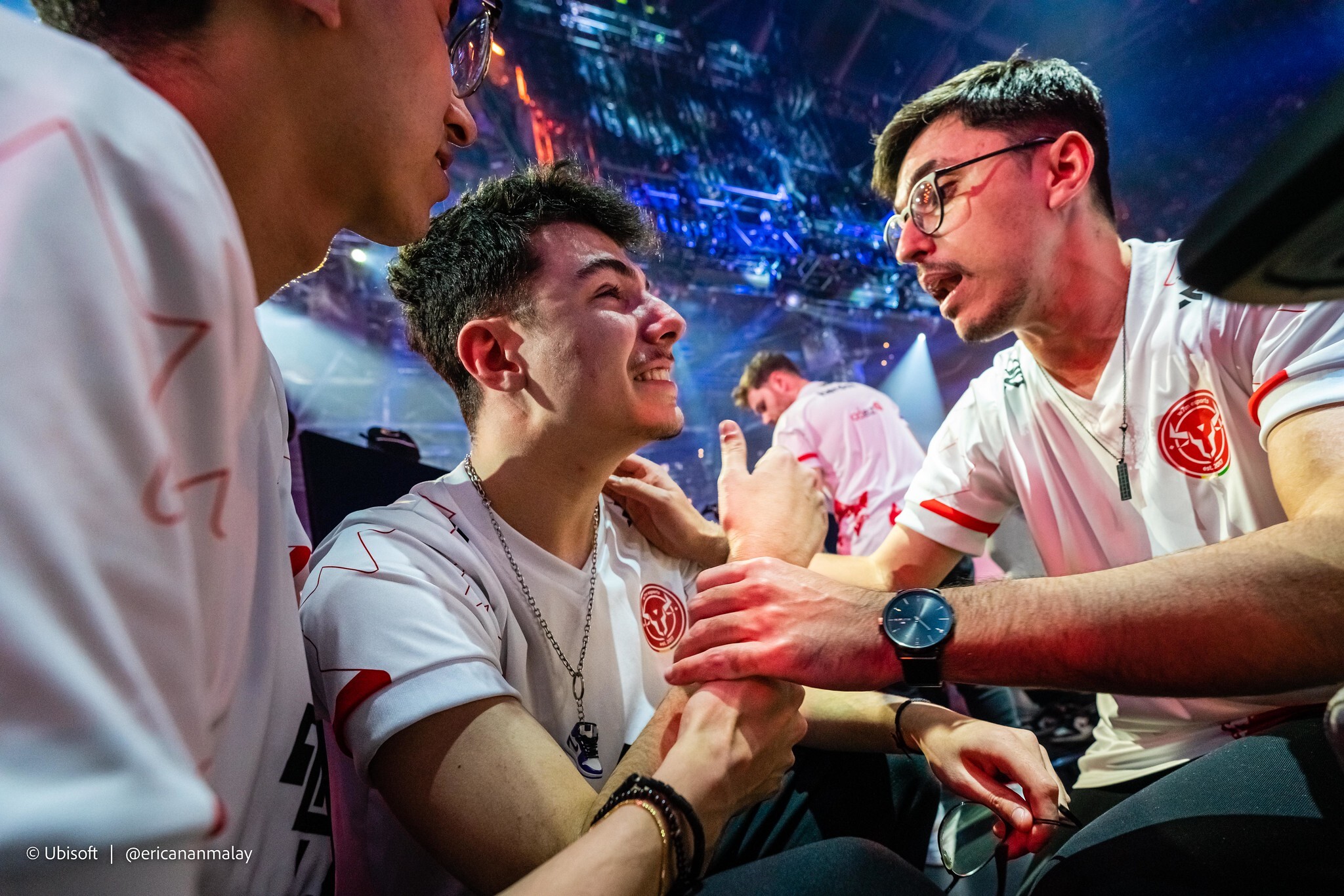 Six Invitational 2023: W7M vence Oxygen em jogo emocionante e avança à ...