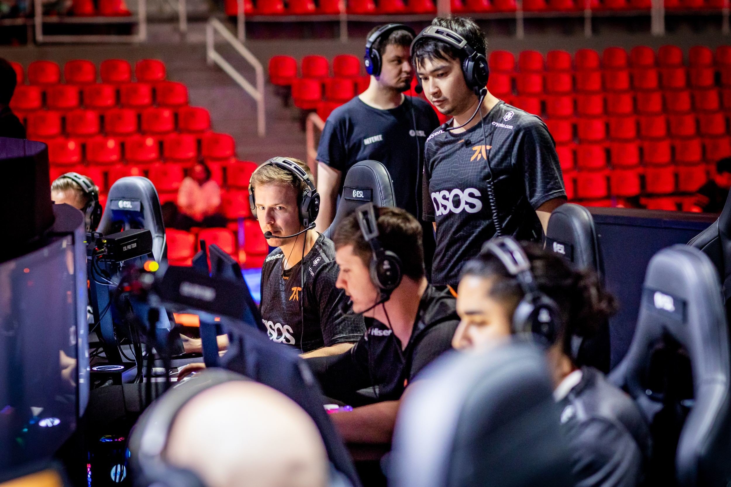 IEM Rio Major: Fan Fest ofusca jogos da Jeunesse Arena no 1º dia do Champions Stage - Millenium