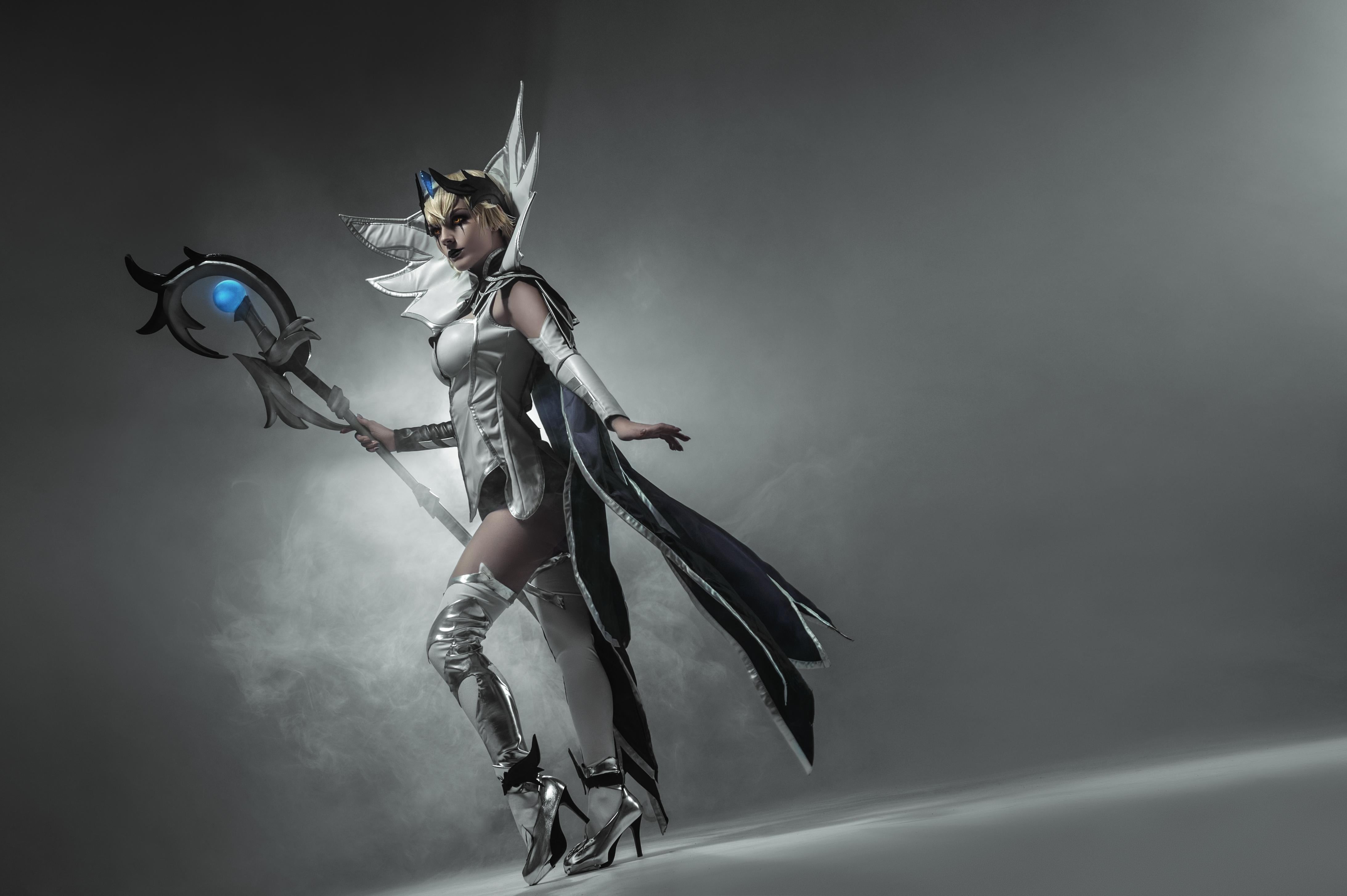 LoL: Este cosplay de IG LeBlanc impressiona pela perfeição - Millenium