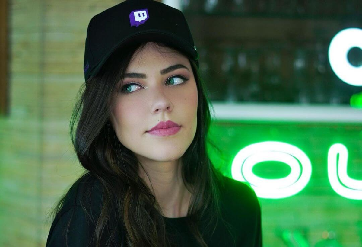 LOUD Mii: Idade, redes sociais, história e tudo sobre a streamer - Millenium