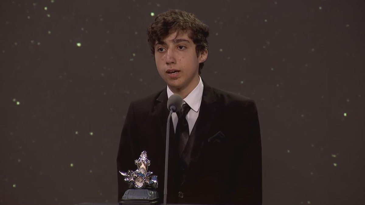 "Não estou jogando mais LoL", diz Jean Mago ao anunciar foco em ...