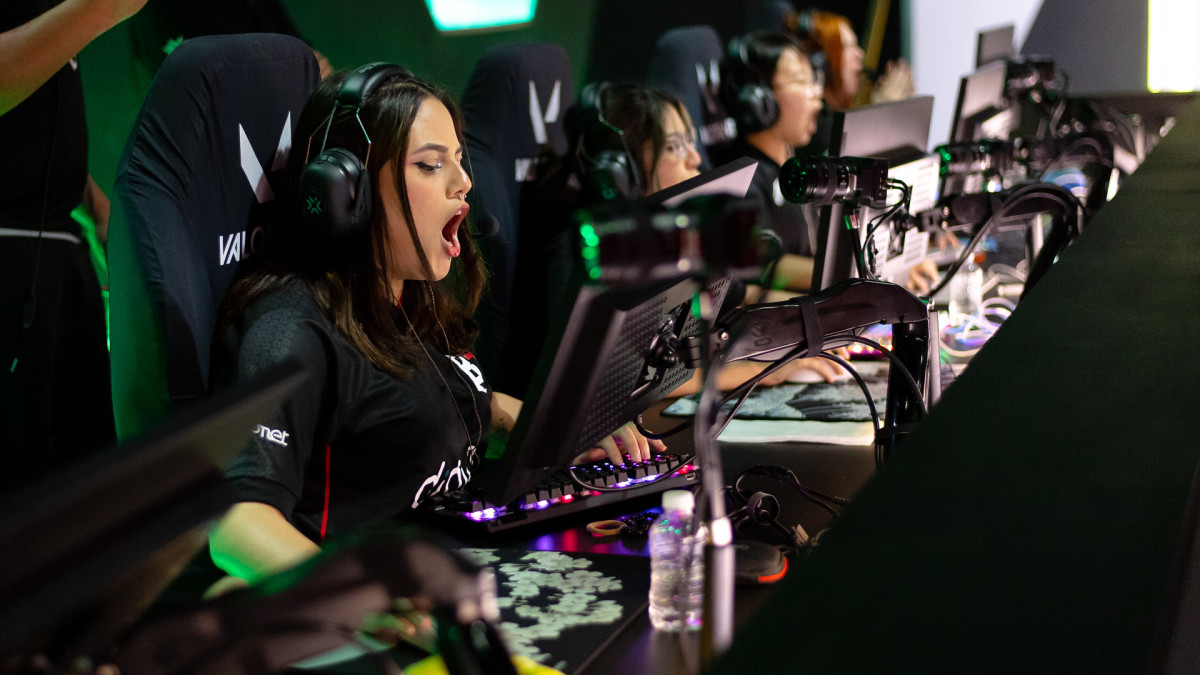 Game Changers: Conheça a B4 Angels, finalista do torneio - Pichau Arena